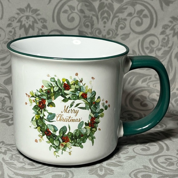 Dining | Rare Discontinued Merry Christmas Wreath Camper Mug 18oz Nwt ...
